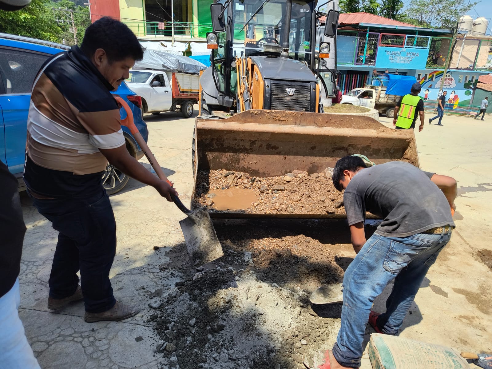 Cuautepec continúa mejora de calles tras paso del huracán Erick - El ...
