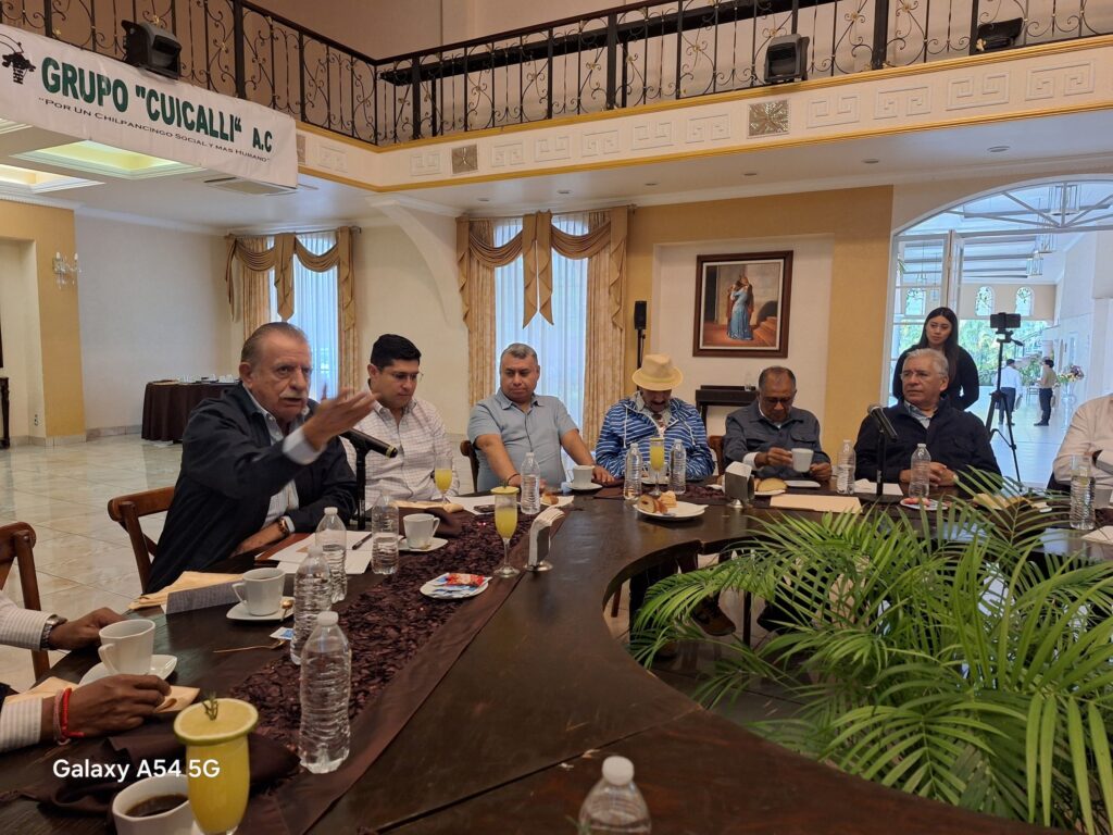 El PRI está convertido en una mafia de amigos: Efrén Leyva - El Faro de ...